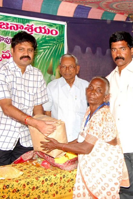 Community - Avanti Feeds